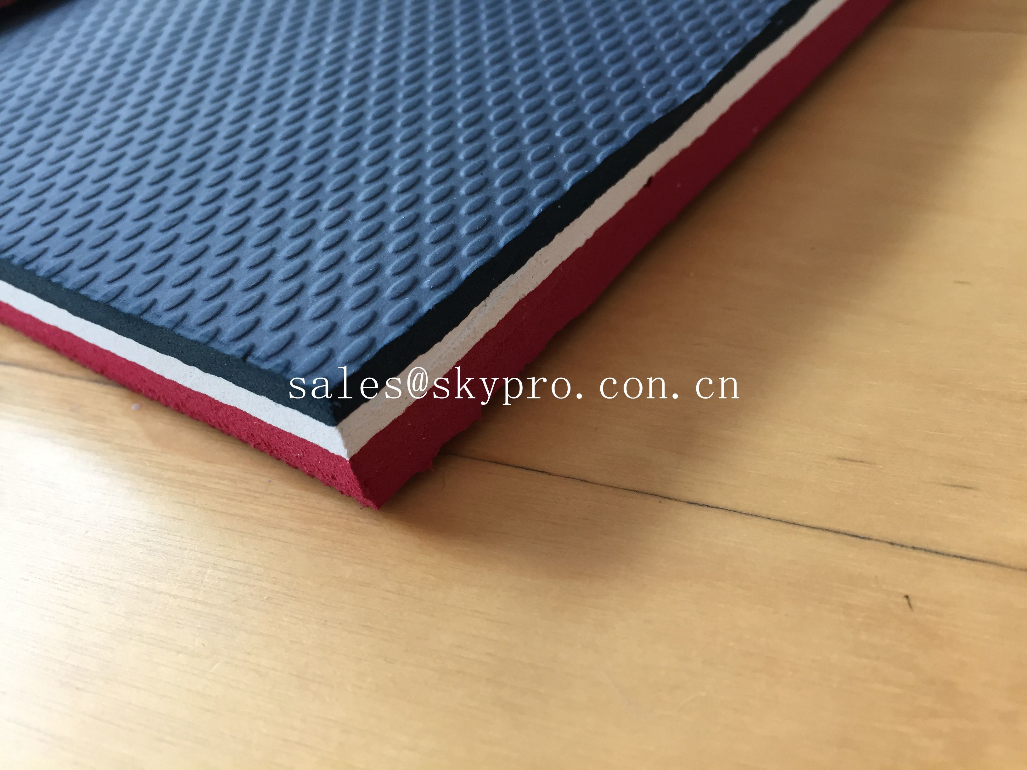 Colorful Embossed Rubber Soling Sheet With SCR Neoprene Fabric ...